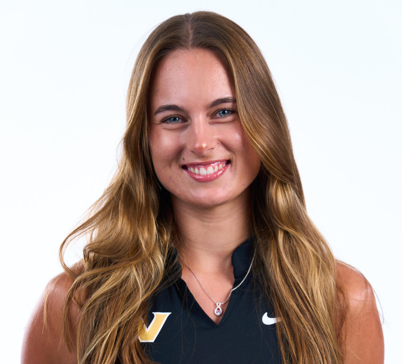 Amy Stevens - Women's Tennis 2024-25 - Vanderbilt Commodores | Official ...
