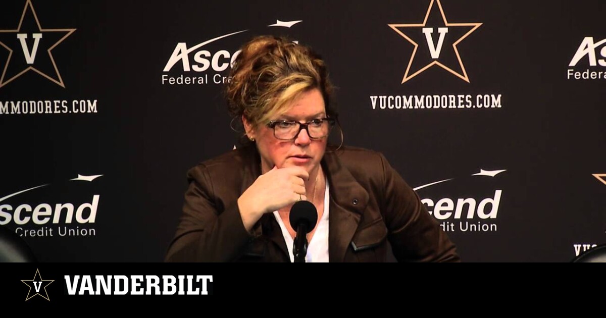 Melanie Balcomb – South Carolina 71, Vanderbilt 61 (Jan. 7,2016 ...
