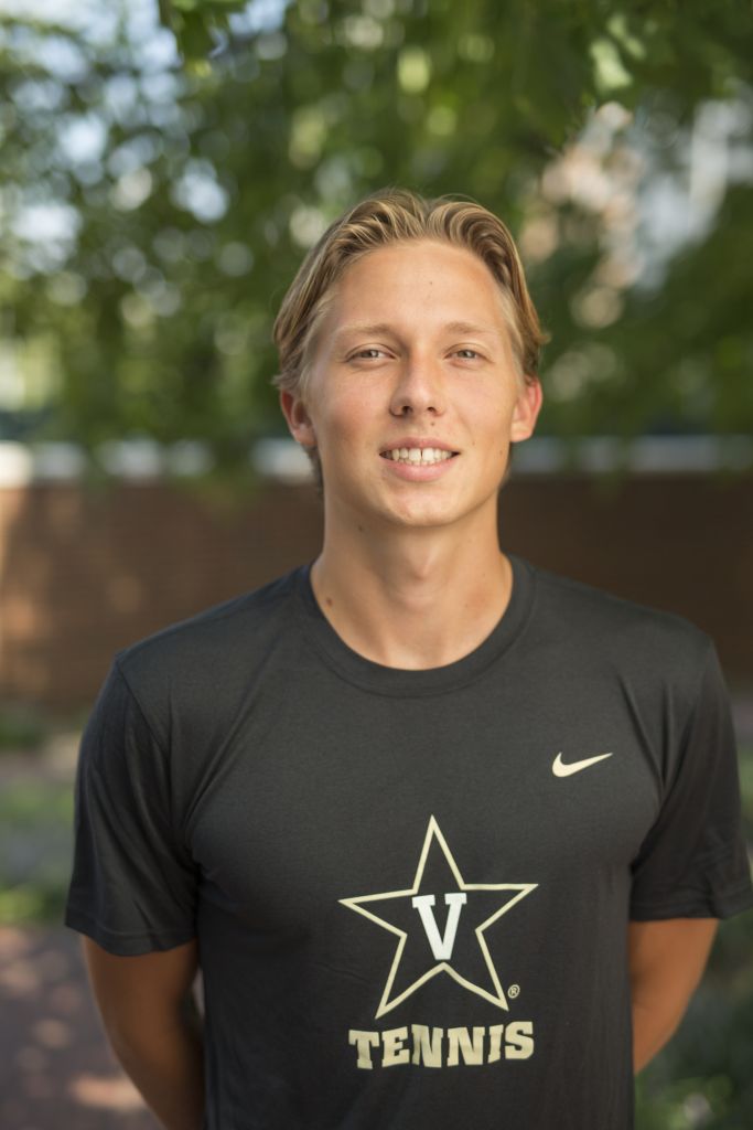 MT head shots (9/14/16) Russell – Vanderbilt University Athletics ...