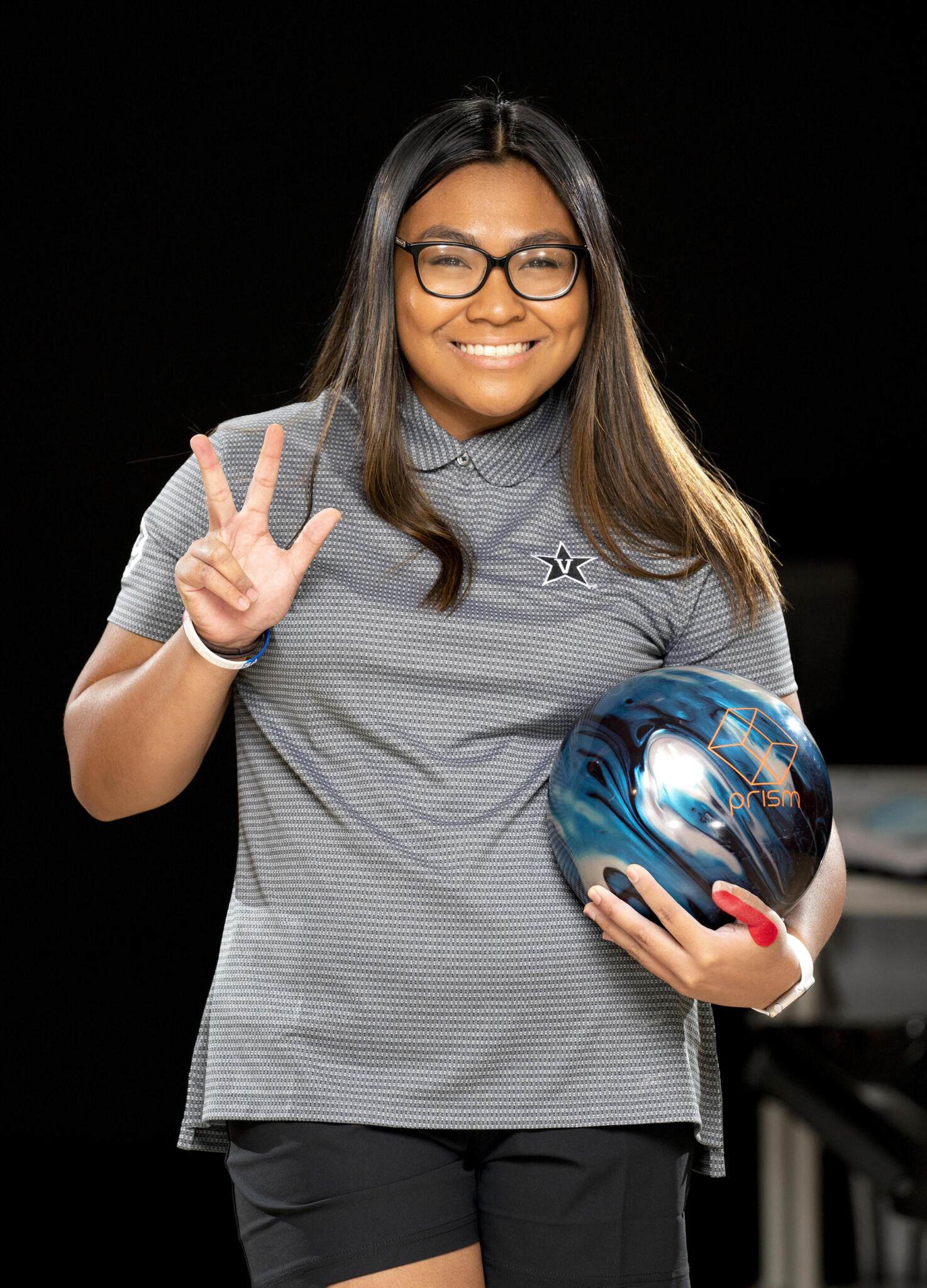 Vanderbilt Bowling | Vanderbilt Bowling Introduces Jennifer Loredo