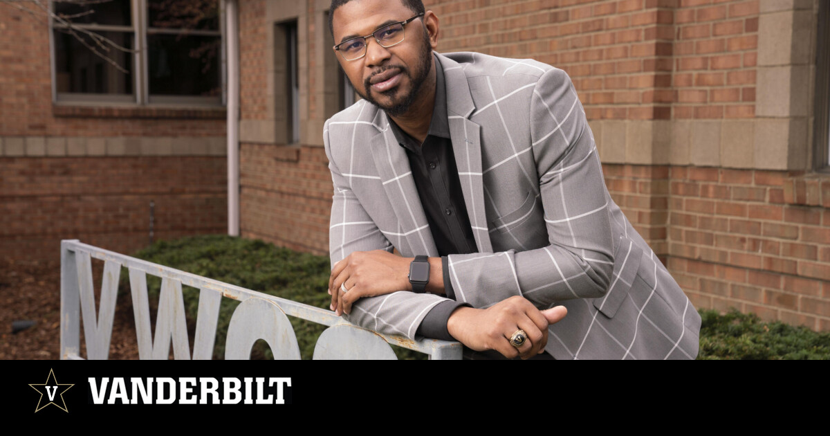 Shan Foster Media Availability – Vanderbilt University Athletics ...