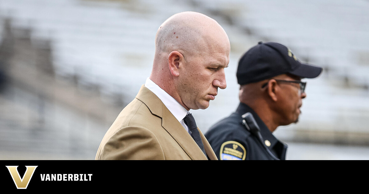 Clark Lea News Conference: Kentucky Week – Vanderbilt University ...