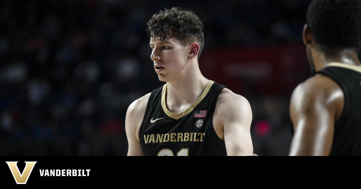 Vanderbilt Men's Basketball | Robbins Honored