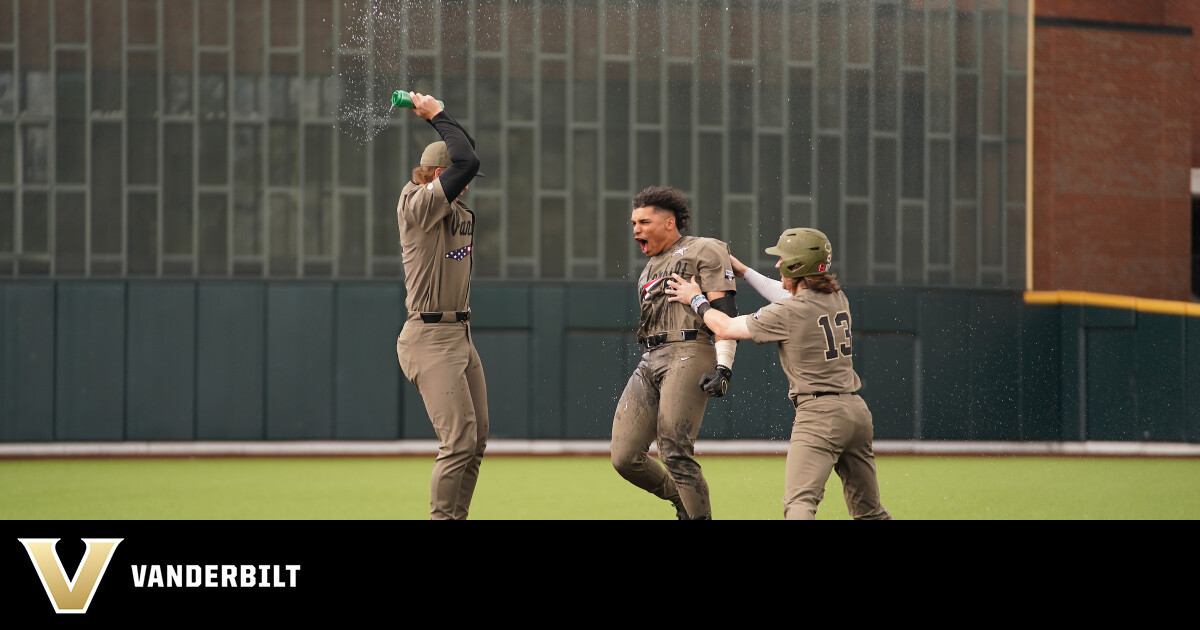 Vanderbilt Baseball | Walk-off Winner