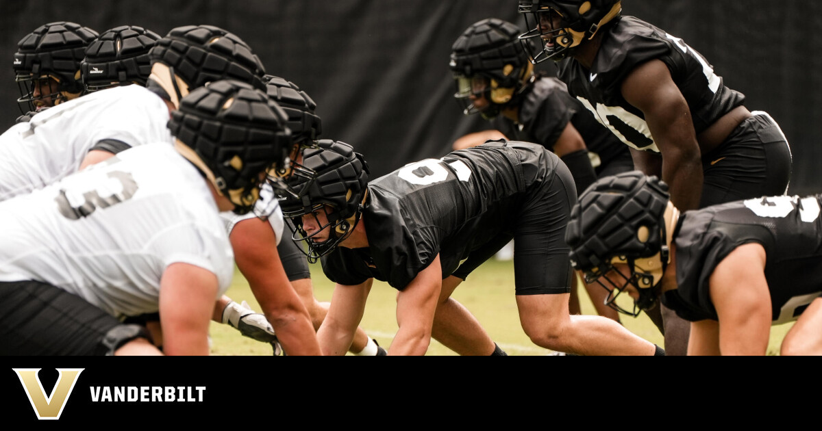 Vanderbilt Football | Team 3 Lifts The Lid