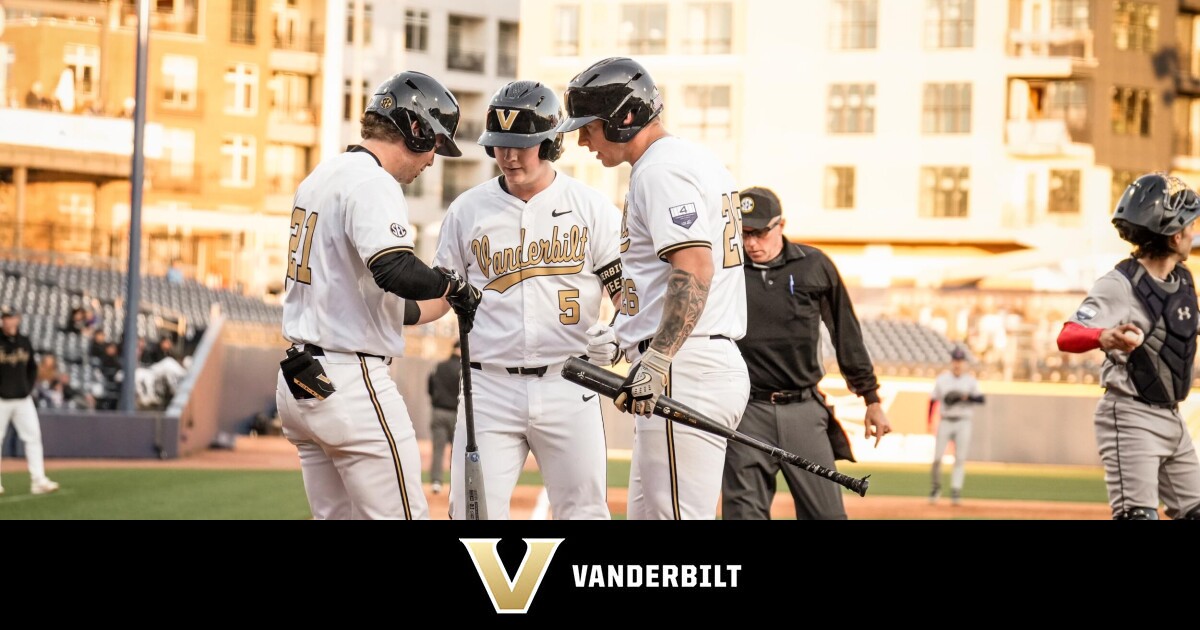 Vanderbilt Baseball | Vandy Wins at First Horizon Park