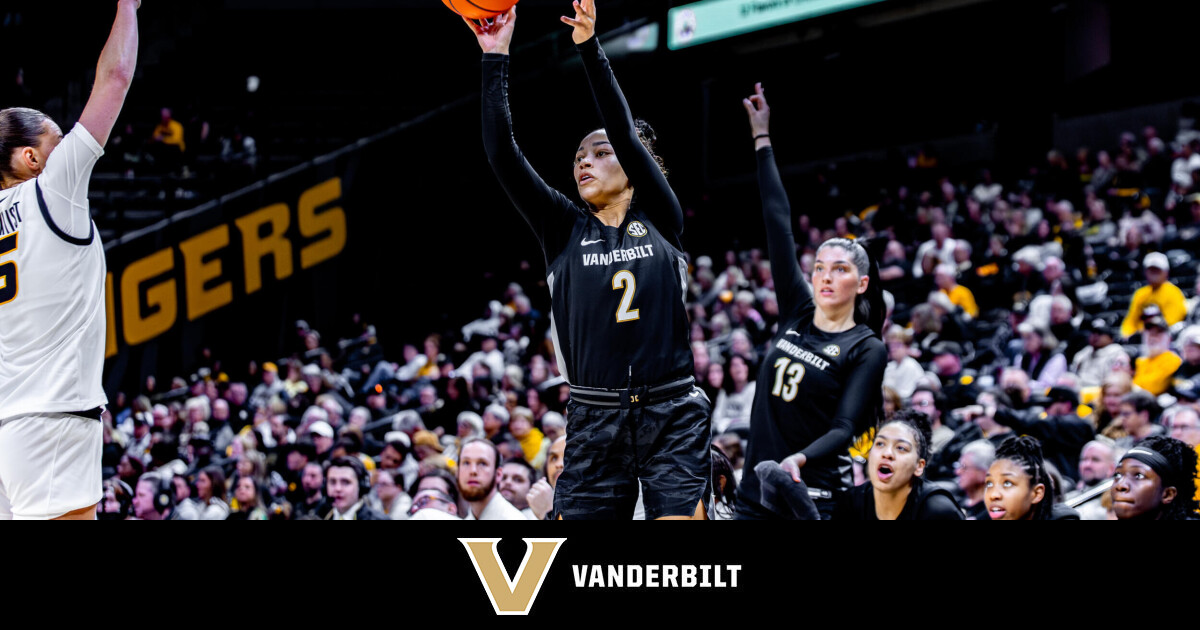 Brown Selected as Recipient of Kay Yow Servant Leader Award ...