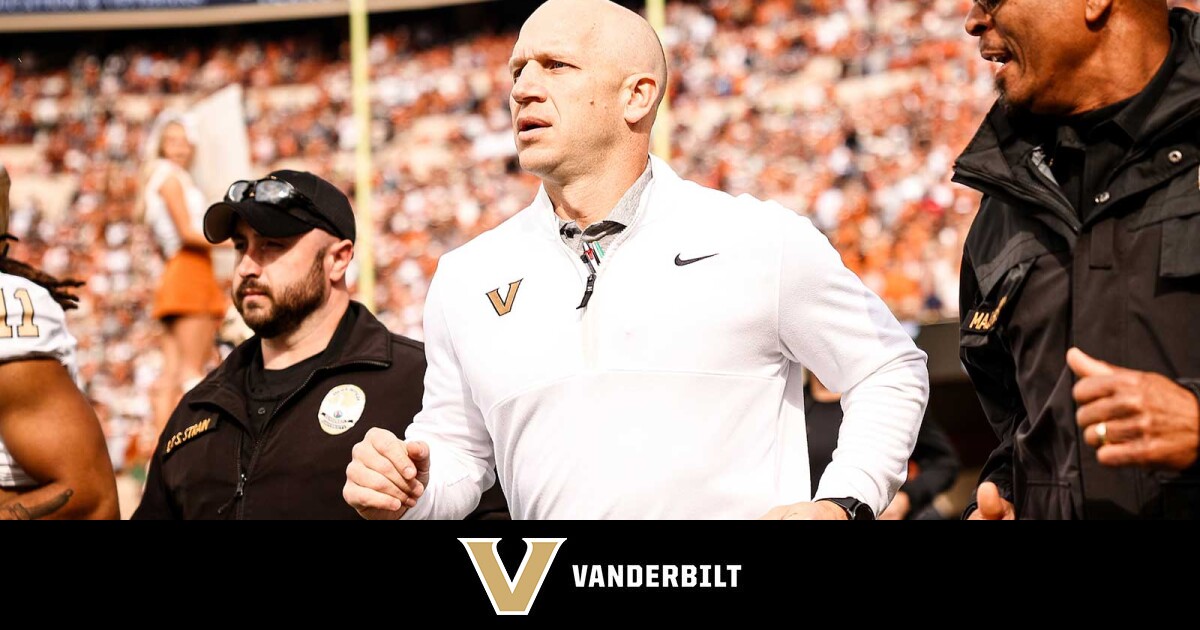 Vanderbilt Football | Clark Lea Extension Continues the Mission